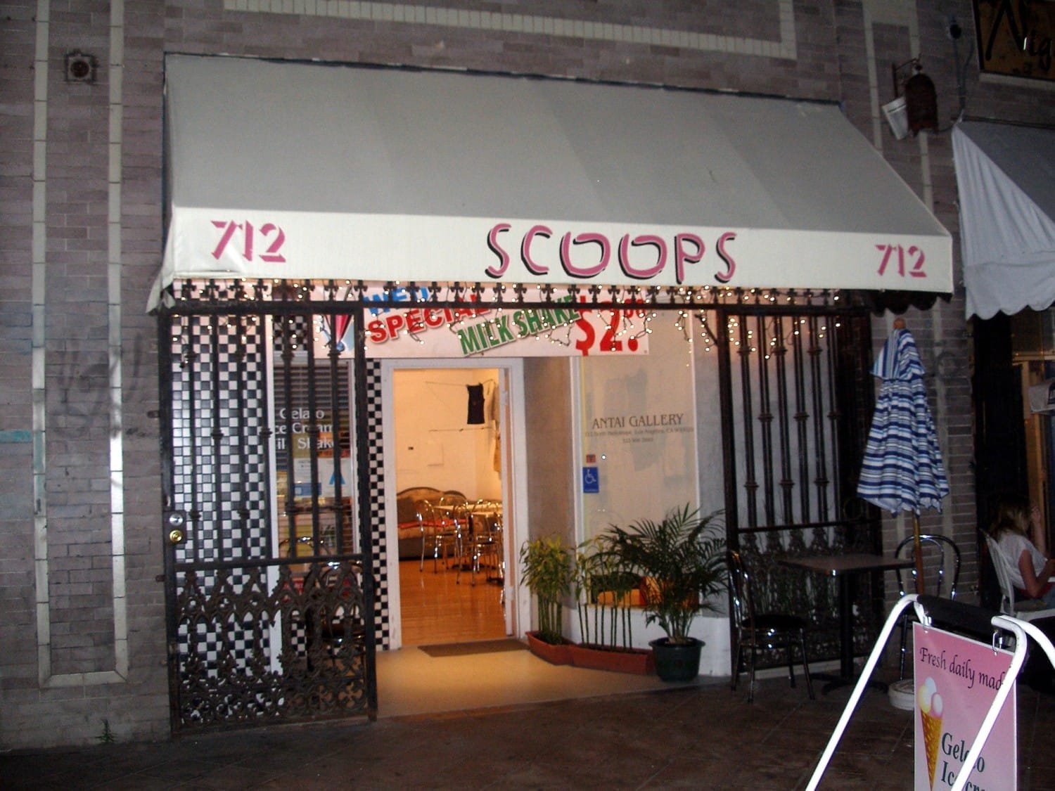 Scoops: Genre-Shattering Ice Cream Near LACC [CLOSED] - Food GPS