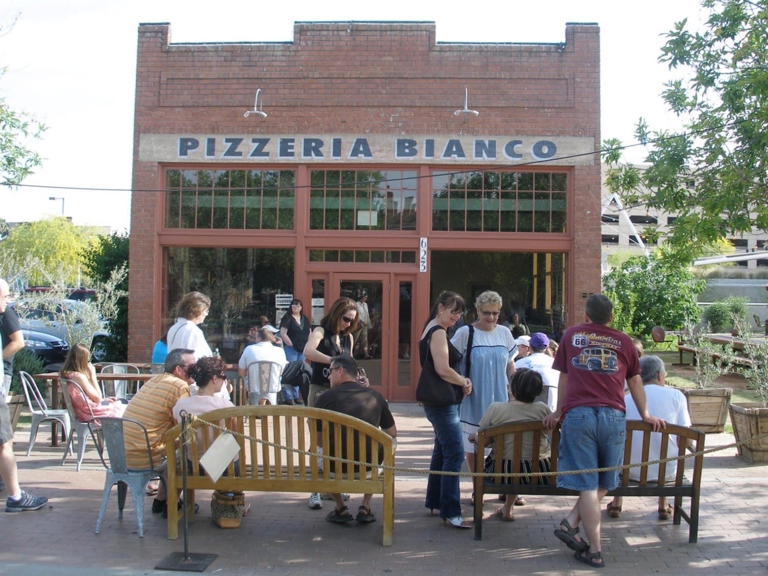 Pizzeria Bianco: Masterful Phoenix Pizza That Tests Patience