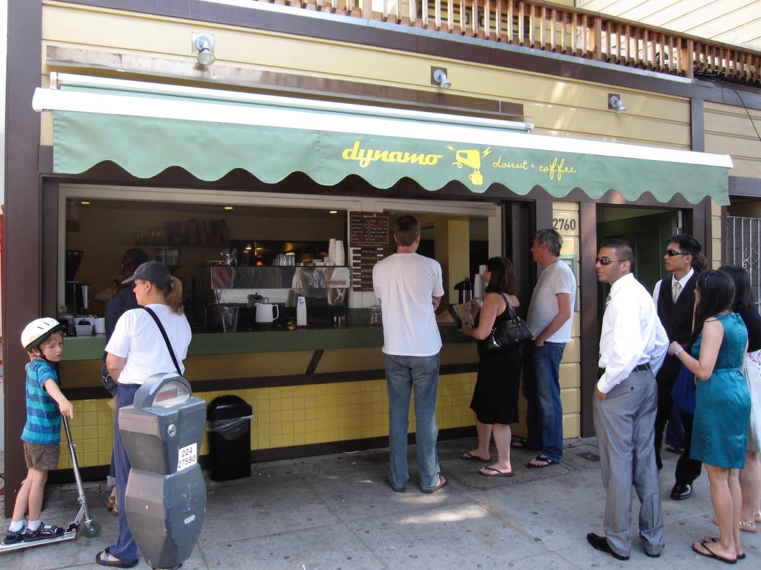 Dynamo Donuts: Frying and Flavoring Dynamic Mission Dough - Food GPS