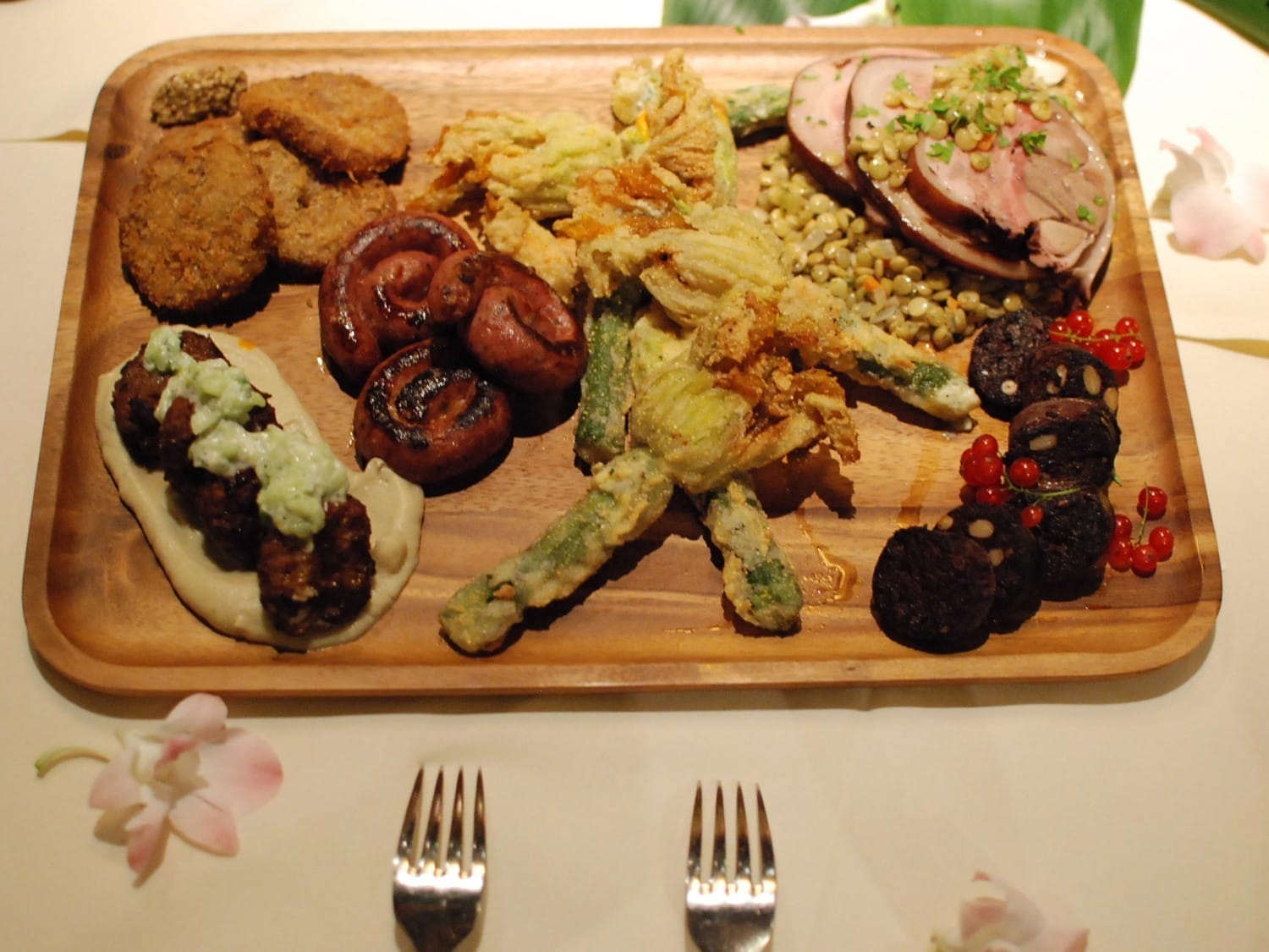 Ed Kenney’s Hawaiian Wild Boar Sampler - Food GPS