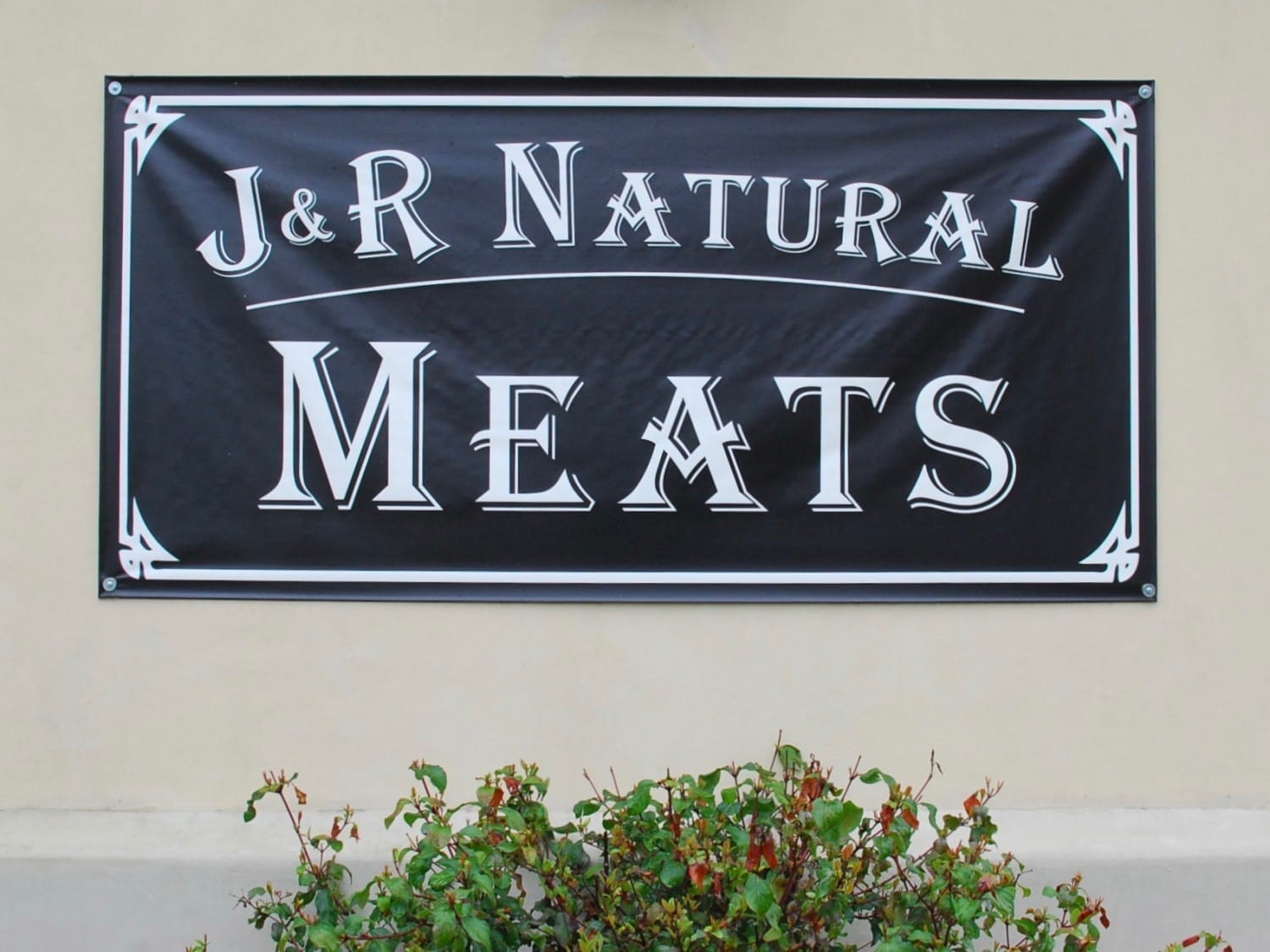 J&R Natural Meats: Keeping it Local and Simple in Templeton