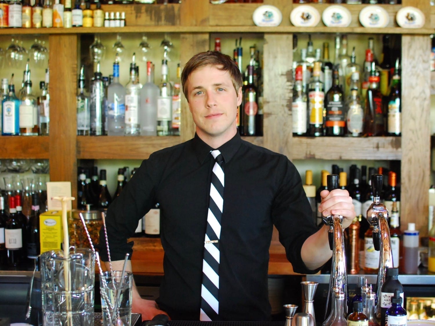 Interview: bar manager Douglas Derrick (Nostrana) - Food GPS