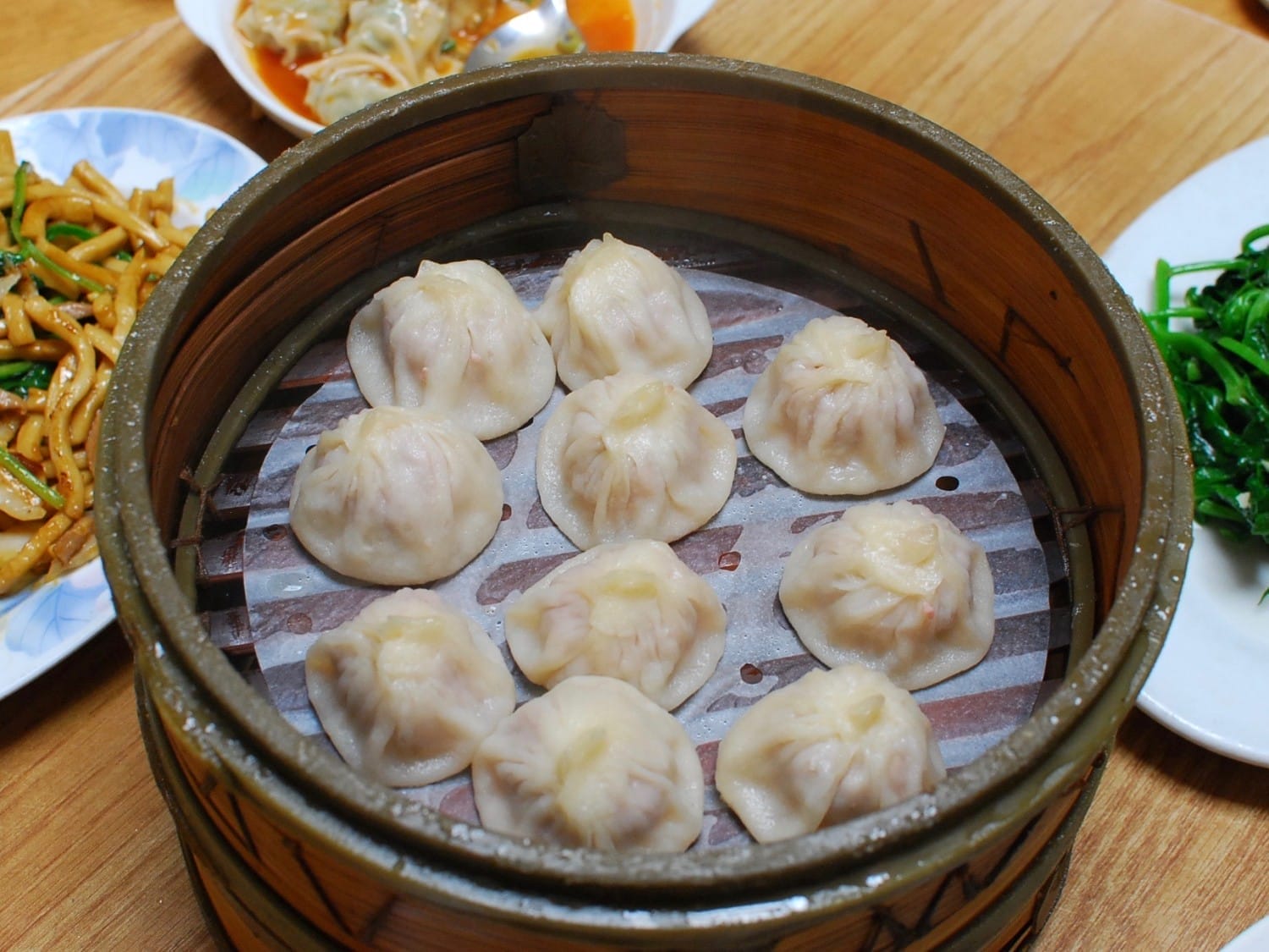 Shanghai Dumpling King: Sprawling Menu, Specific Selections