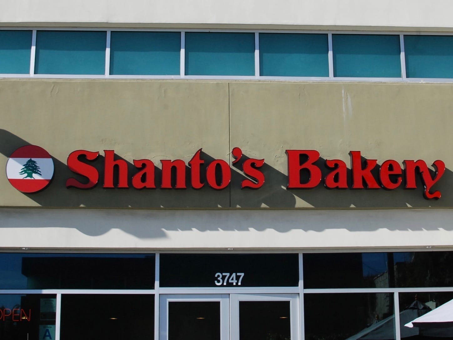 Shanto’s Bakery: Cedar Marks the Spot in La Crescenta [CLOSED]
